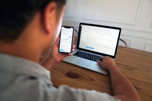 Investing in ETFs – what is an ETF, how do they work and are ETFs safe ...